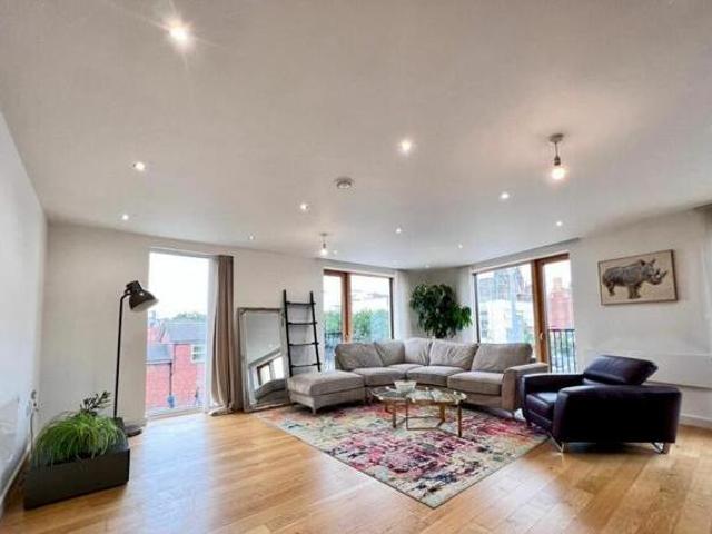 2 Bedroom Flat For Sale In Vimto Gardens