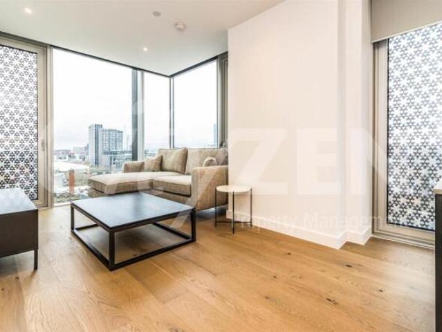 2 bedroom flat for sale in Viadux, Great Bridgewater Street, Manchester, M1