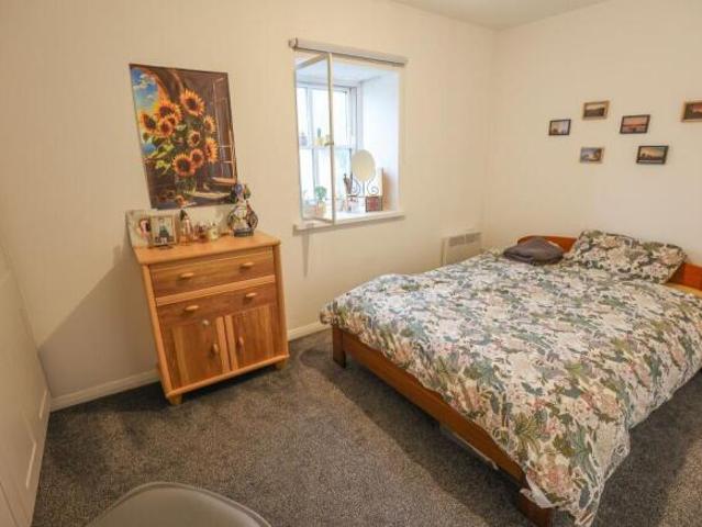 2 bedroom flat for sale in Victoria Wharf, St. Georges Quay, Lancaster, LA1