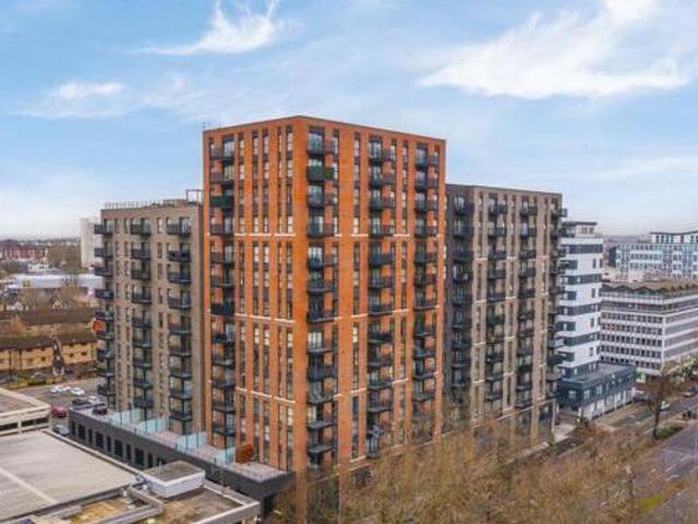 2 Bedroom Flat For Sale In Victoria Avenue