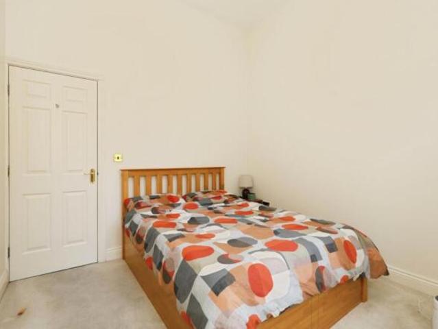 2 bedroom flat for sale in Victoria Court, Sheffield, S11
