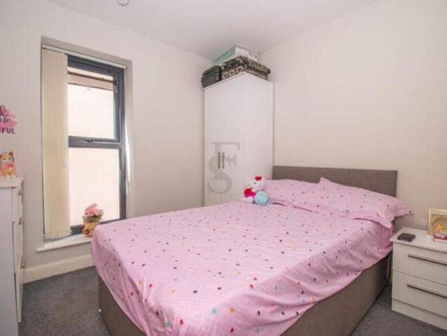 2 bedroom flat for sale in Victoria House, Skinner Lane, Leeds, LS7