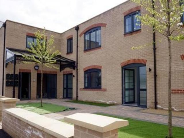 2 bedroom flat for sale in Victoria Place Meldreth SG8 SG8