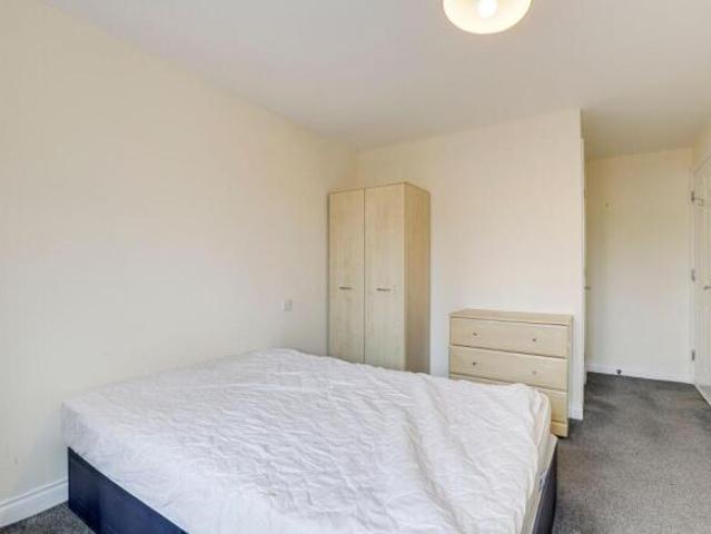 2 bedroom flat for sale in Vivian Avenue, Vivian Court Vivian Avenue, NG5