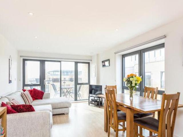 2 Bedroom Flat For Sale In Wandsworth