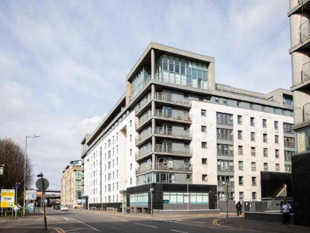 2 bedroom flat for sale in Wallace Street, Glasgow, G5