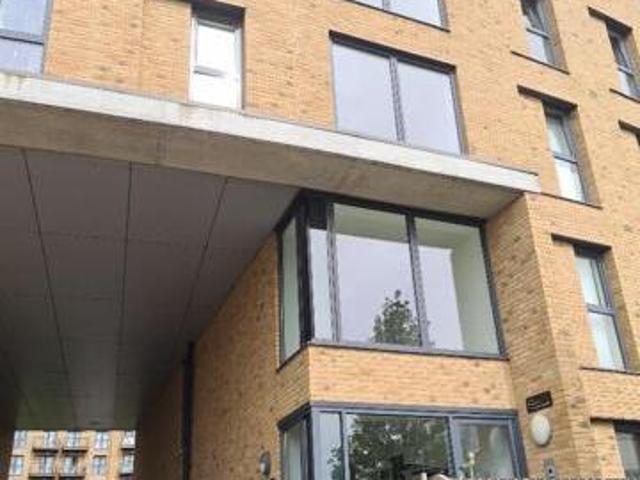 2 Bedroom Flat For Sale In Wallington, Surrey