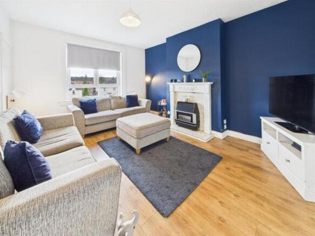 2 bedroom flat for sale in Walnut Road, Glasgow, G22
