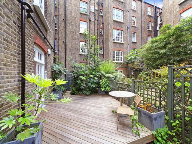 2 bedroom flat for sale in Warwick Chambers, Pater Street, London, W8