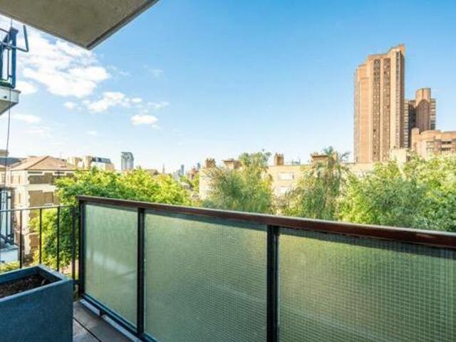 2 Bedroom Flat For Sale In Waterloo, London