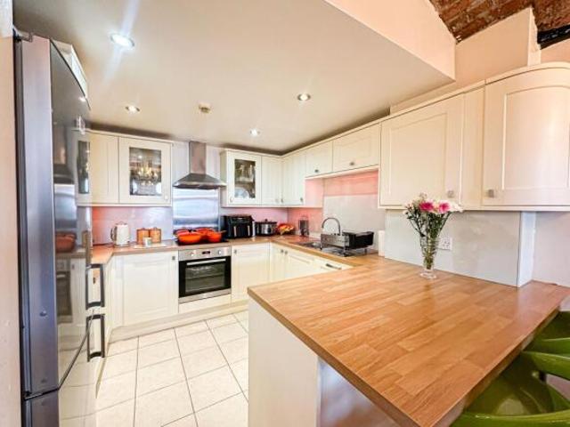 2 bedroom flat for sale in Waterloo Road, Waterloo Warehouse Waterloo Road, L3