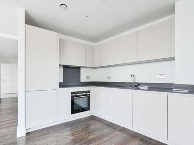2 Bedroom Flat For Sale In Wembley Park, Wembley
