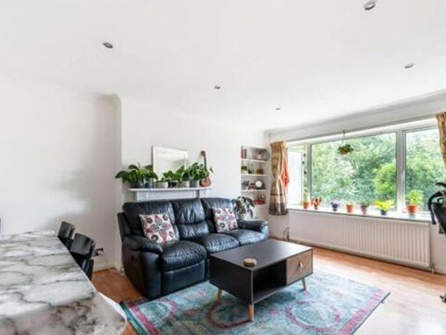 2 Bedroom Flat For Sale In Wembley Park, Wembley