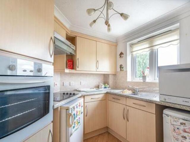 2 Bedroom Flat For Sale In Wembley