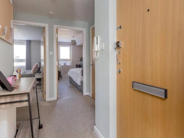 2 bedroom flat for sale in West Granton Road, Granton, Edinburgh, EH5