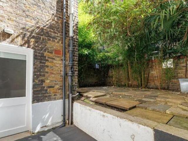 2 Bedroom Flat For Sale In West Kennsington