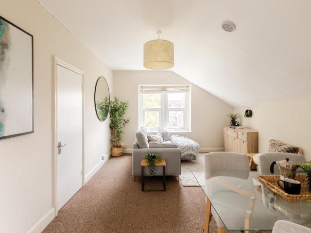 2 bedroom flat for sale in West Park, Clifton, Bristol, BS8 2LT, BS8