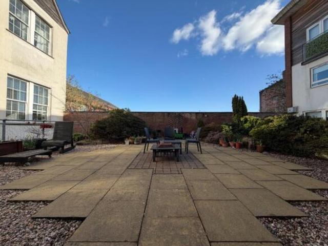 2 bedroom flat for sale in West Street, Tradeston, Glasgow, City of Glasgow, G5 8BN, G5