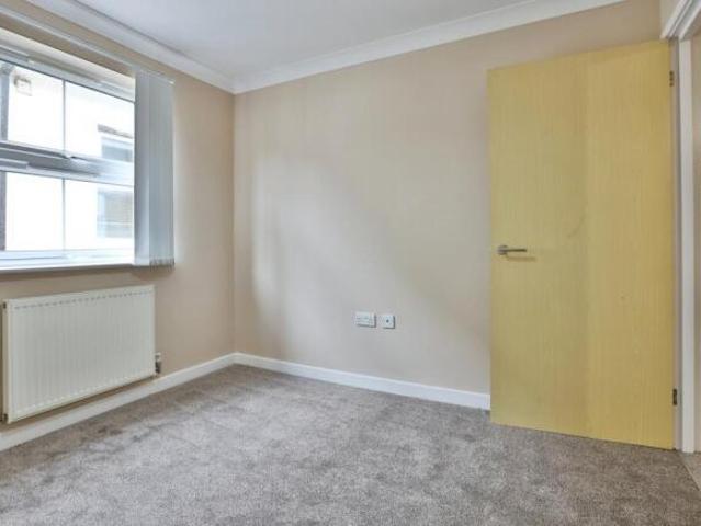 2 bedroom flat for sale in Westby Road, Bournemouth, Dorset, BH5