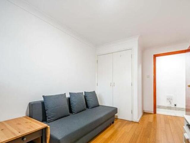 2 Bedroom Flat For Sale In Westminster, London