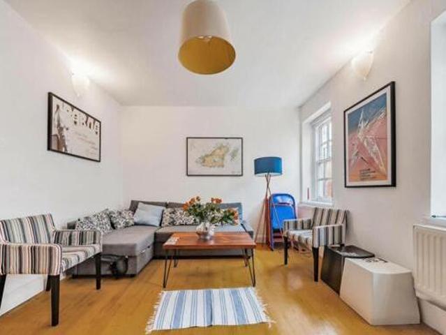 2 Bedroom Flat For Sale In Westminster, London