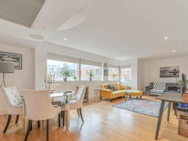 2 Bedroom Flat For Sale In Westminster, London