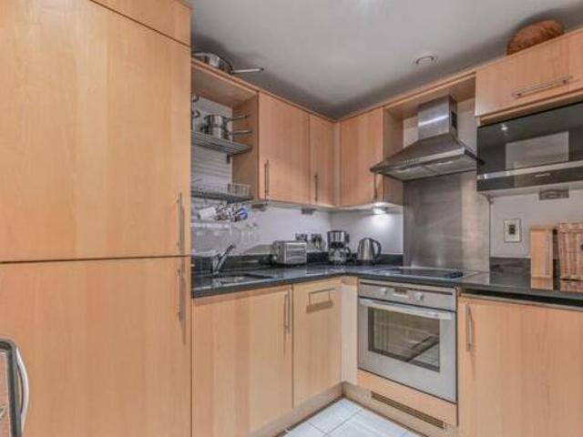2 Bedroom Flat For Sale In Westminster, London