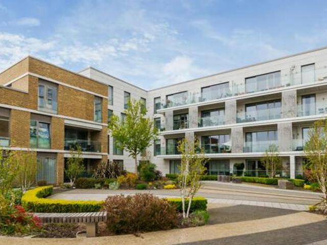 2 Bedroom Flat For Sale In Whetstone