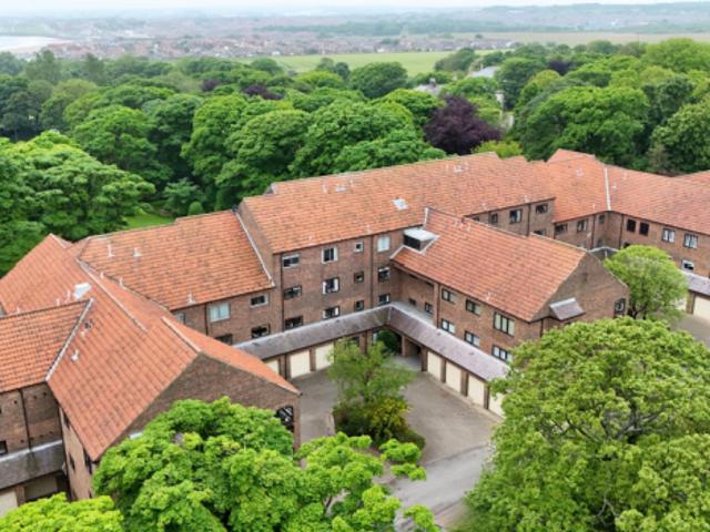 2 bedroom flat for sale in Whitburn Hall, Whitburn, Sunderland, SR6