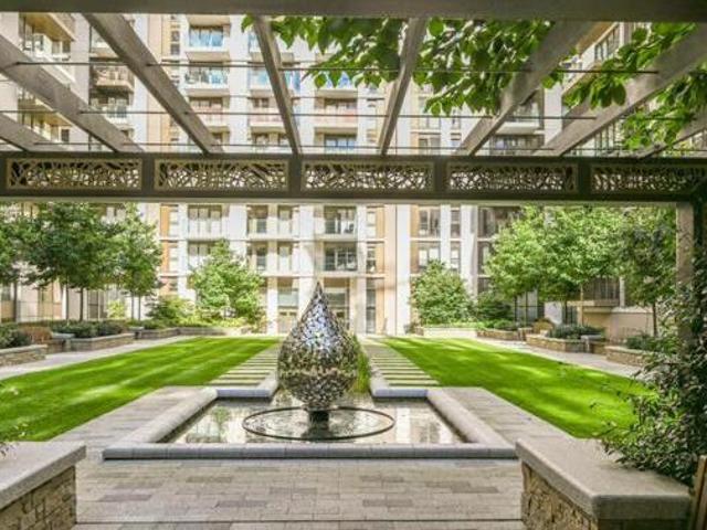 2 Bedroom Flat For Sale In White City, London