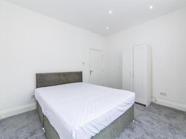 2 bedroom flat for sale in Whitefield Terrace, Heaton, NE6