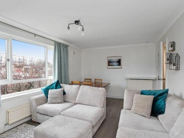 2 bedroom flat for sale in Whitingford, Edinburgh, EH6
