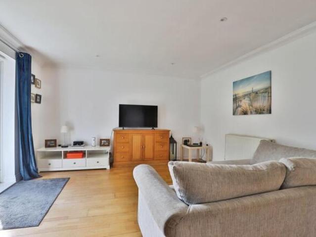 2 bedroom flat for sale in Wimborne Road, BOURNEMOUTH TOWN CENTRE, Dorset, BH2