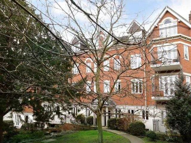 2 Bedroom Flat For Sale In Wimbledon