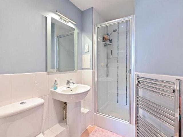 2 bedroom flat for sale in Winterthur Way, Basingstoke, RG21