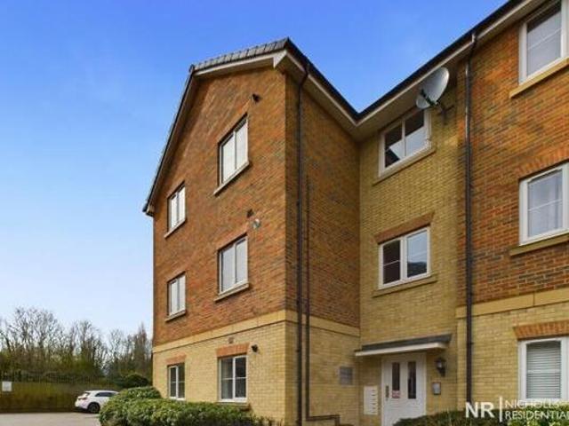 2 Bedroom Flat For Sale In Winter Close, Epsom