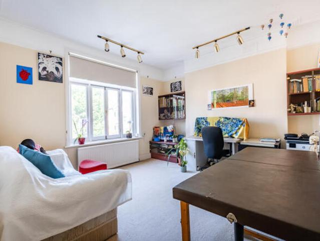 2 bedroom flat for sale in Widley Road, London, W9