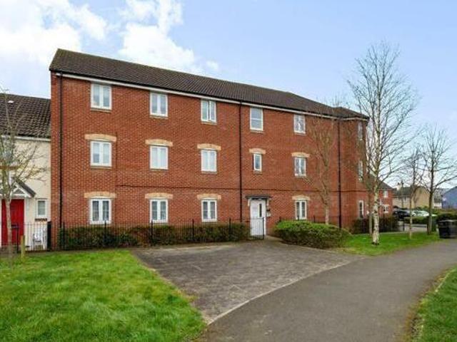 2 Bedroom Flat For Sale In Wiltshire