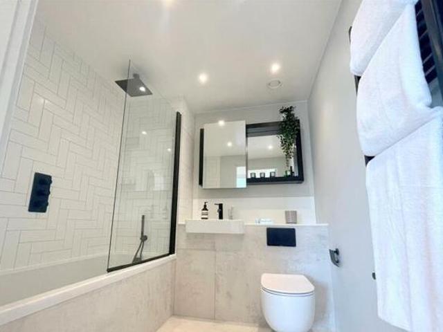 2 Bedroom Flat For Sale In Willesden Green