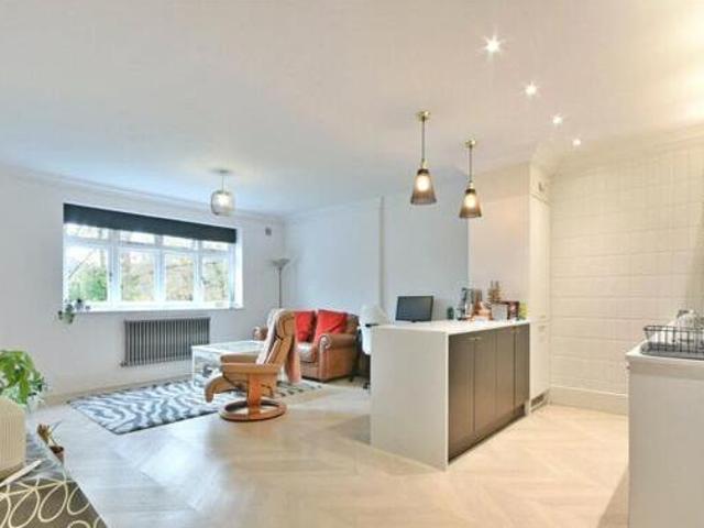 2 Bedroom Flat For Sale In Willesden Green