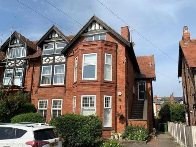 2 Bedroom Flat For Sale In Wirral, Merseyside