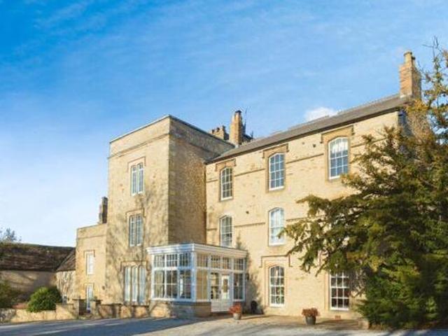 2 Bedroom Flat For Sale In Witton Le Wear, Bishop Auckland