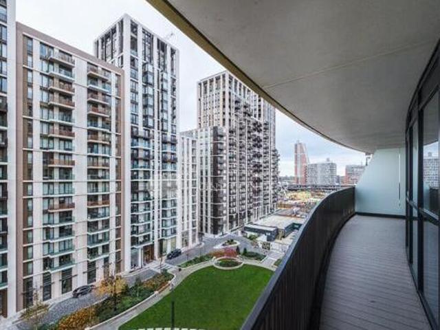 2 Bedroom Flat For Sale In Wood Lane, London