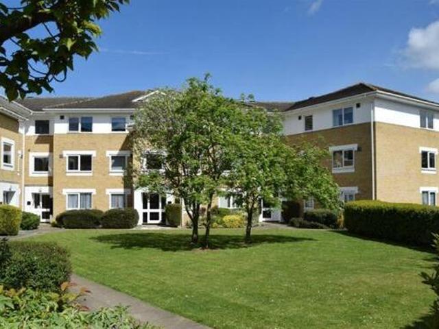 2 Bedroom Flat For Sale In Wood Street