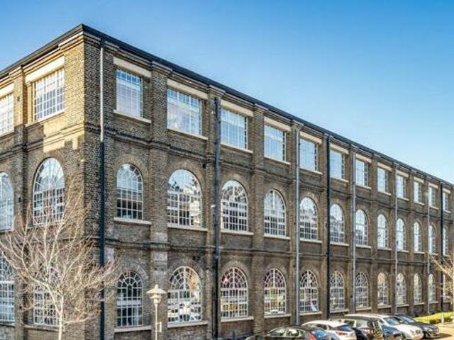 2 Bedroom Flat For Sale In Woolwich Riverside, London