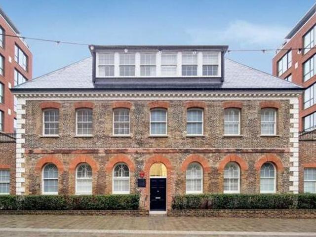 2 Bedroom Flat For Sale In Woolwich Riverside, London
