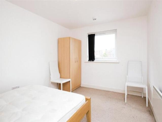 2 bedroom flat for sale in Woden Street, Salford, Greater Manchester, M5
