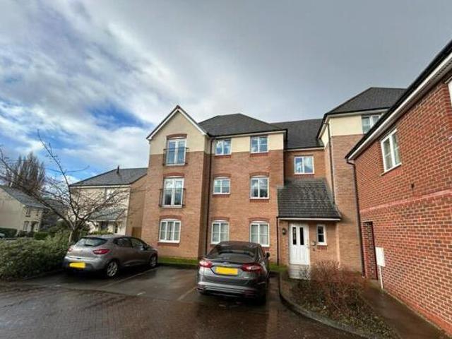 2 Bedroom Flat For Sale In Wrexham