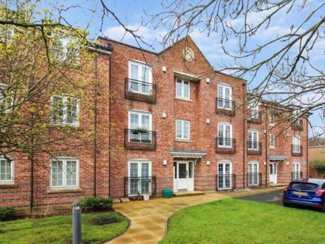 2 Bedroom Flat For Sale In York