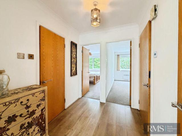 2 bedroom flat for sale in Adderstone Crescent, Jesmond, Newcastle Upon Tyne, NE2